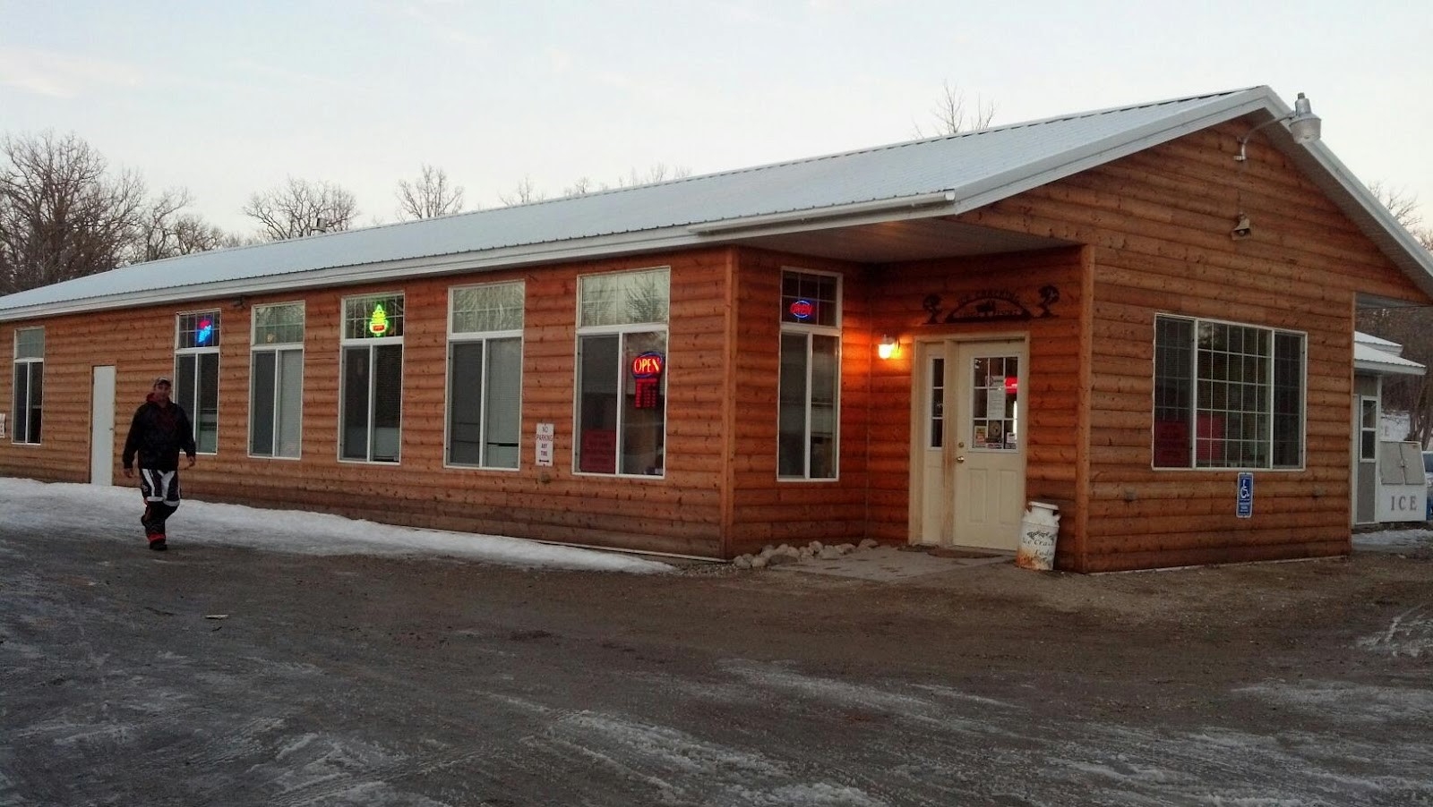 Reviews for Ice Cracking Lodge Restaurant At Ice Cracking Lodge, Minnesota