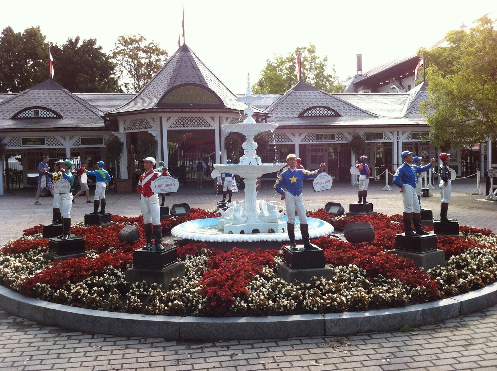 Reviews for The Jim Dandy Bar At Saratoga Race Course, New York