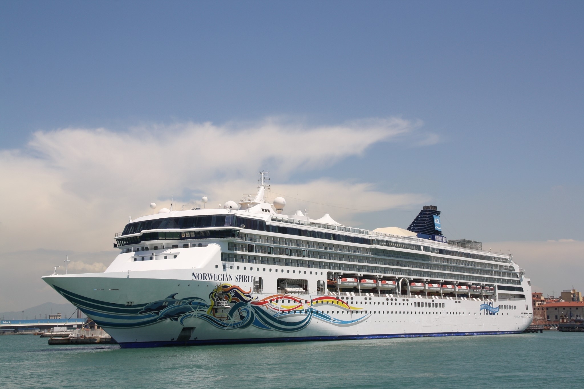 Australia & New Zealand: Melbourne, Milford Sound & Wellington Sailing ...