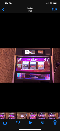 Double Top Dollar Slot Machine by