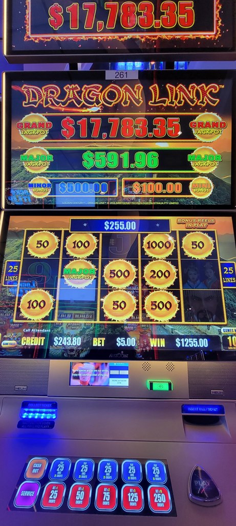 5 Dragons Slot Machine by Aristocrat