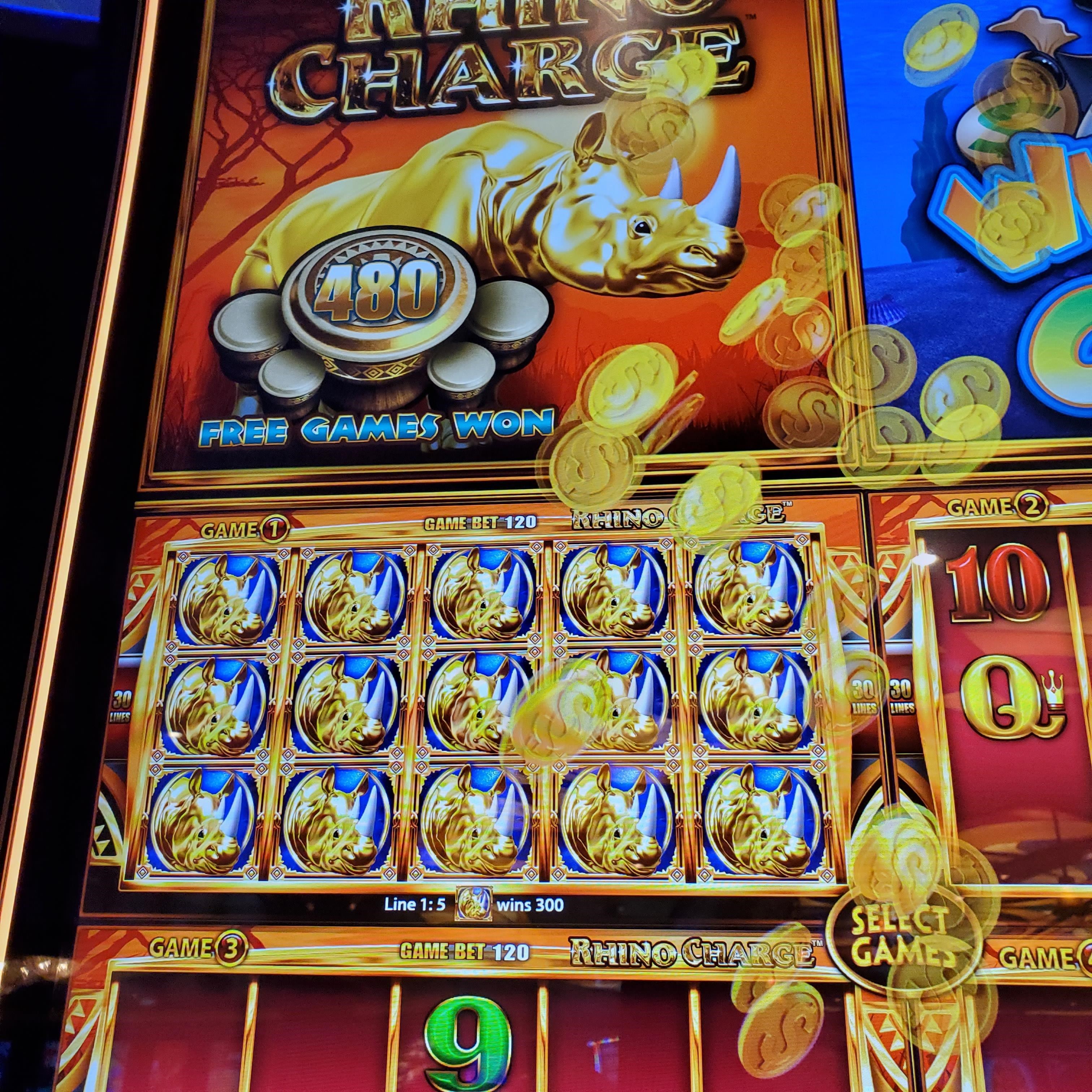 Buffalo Slot Machine by