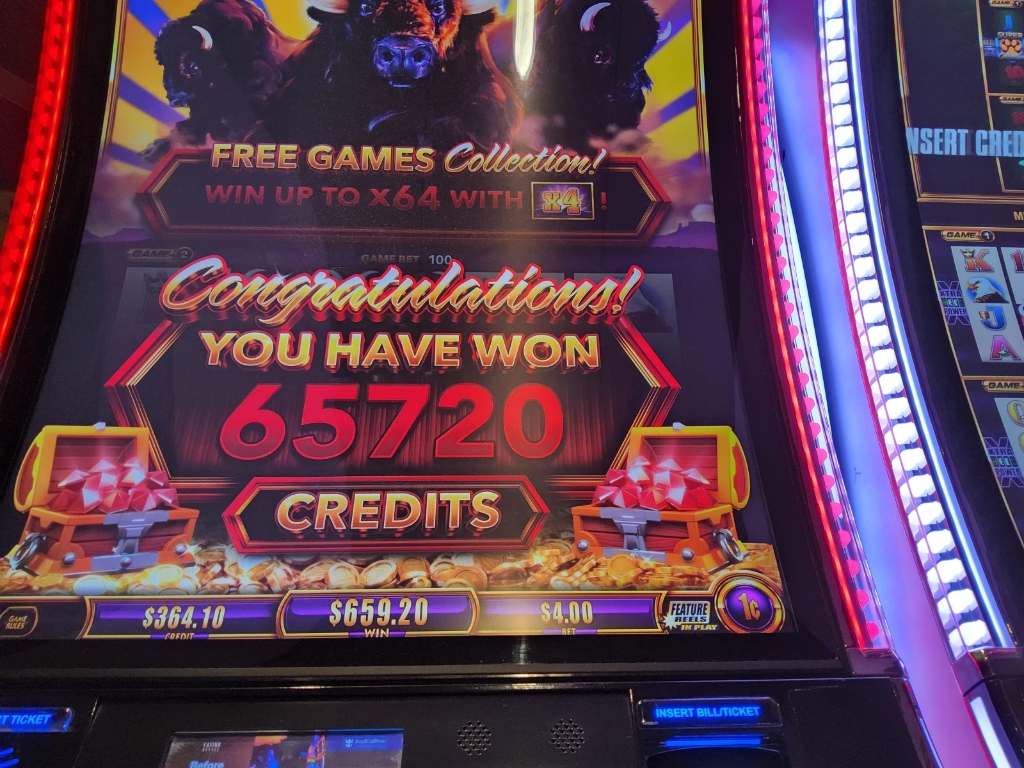 Slot Machines Onboard Symphony of the Seas Casino