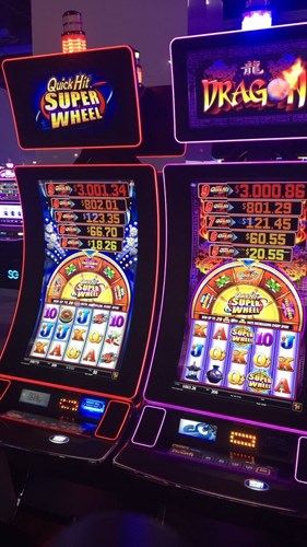 Quick Hit Super Wheel - Dragon Slot Machine by Bally Technologies