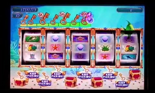 Goldfish-Mermaid Wonders Slot Machine by WMS