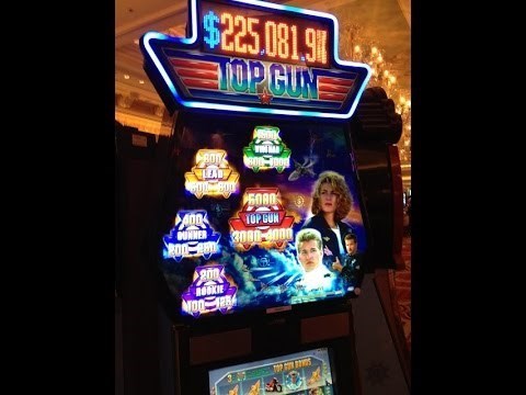 Top Gun Slot Machine by Playtech