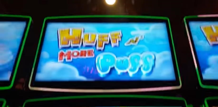 Huff n' More Puff Slot Machine by