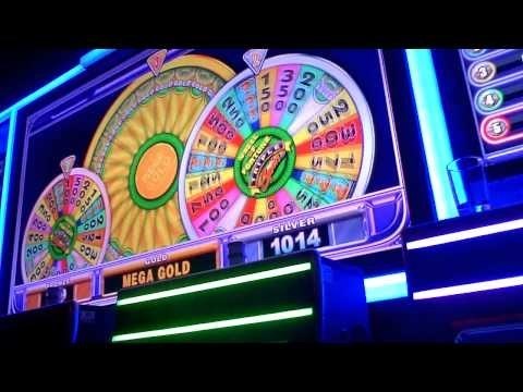 Wheel Of Fortune-Triple Extreme Spin Duo Slot Machine by IGT